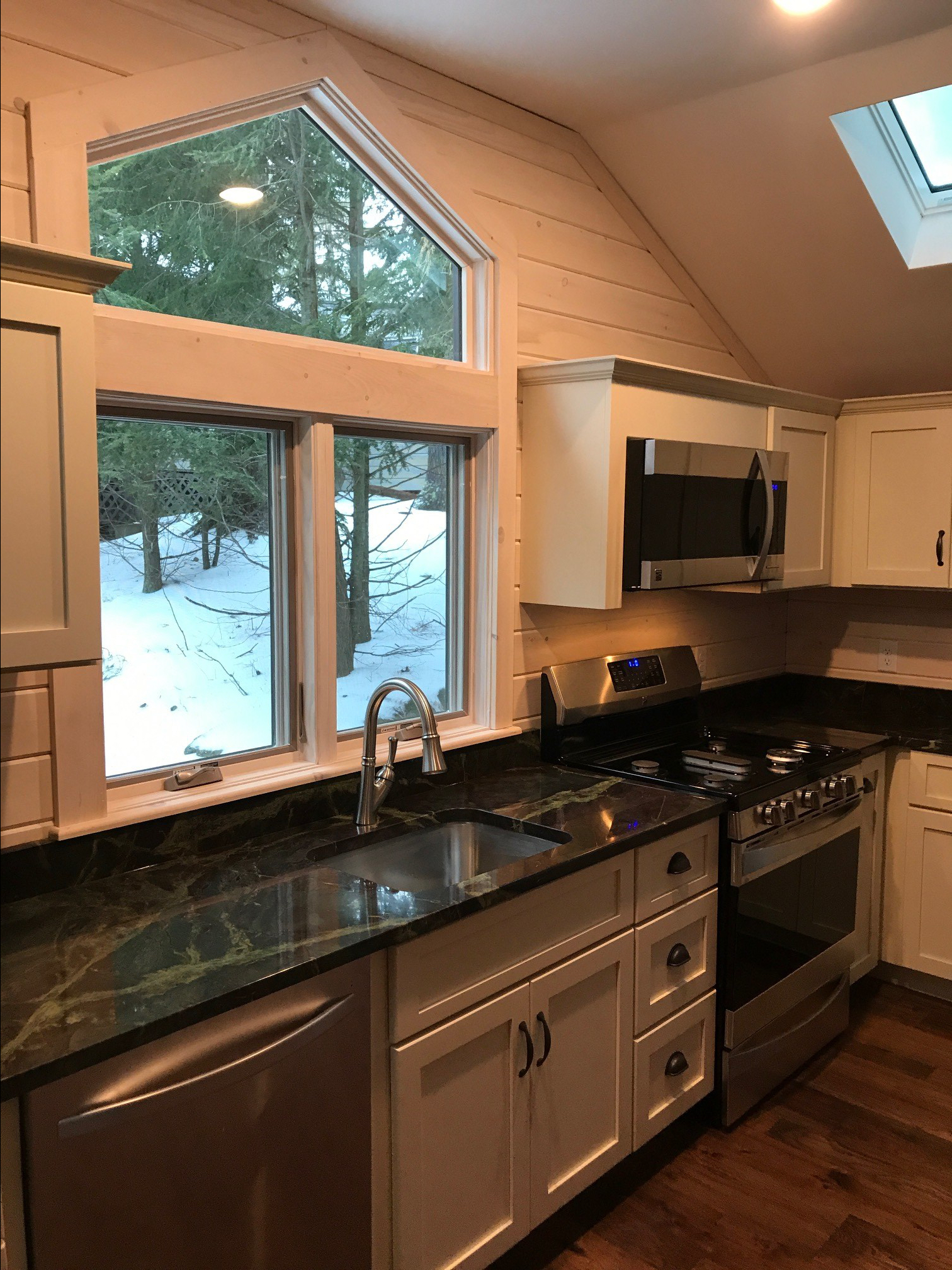 Flying Hammer Construction LLC